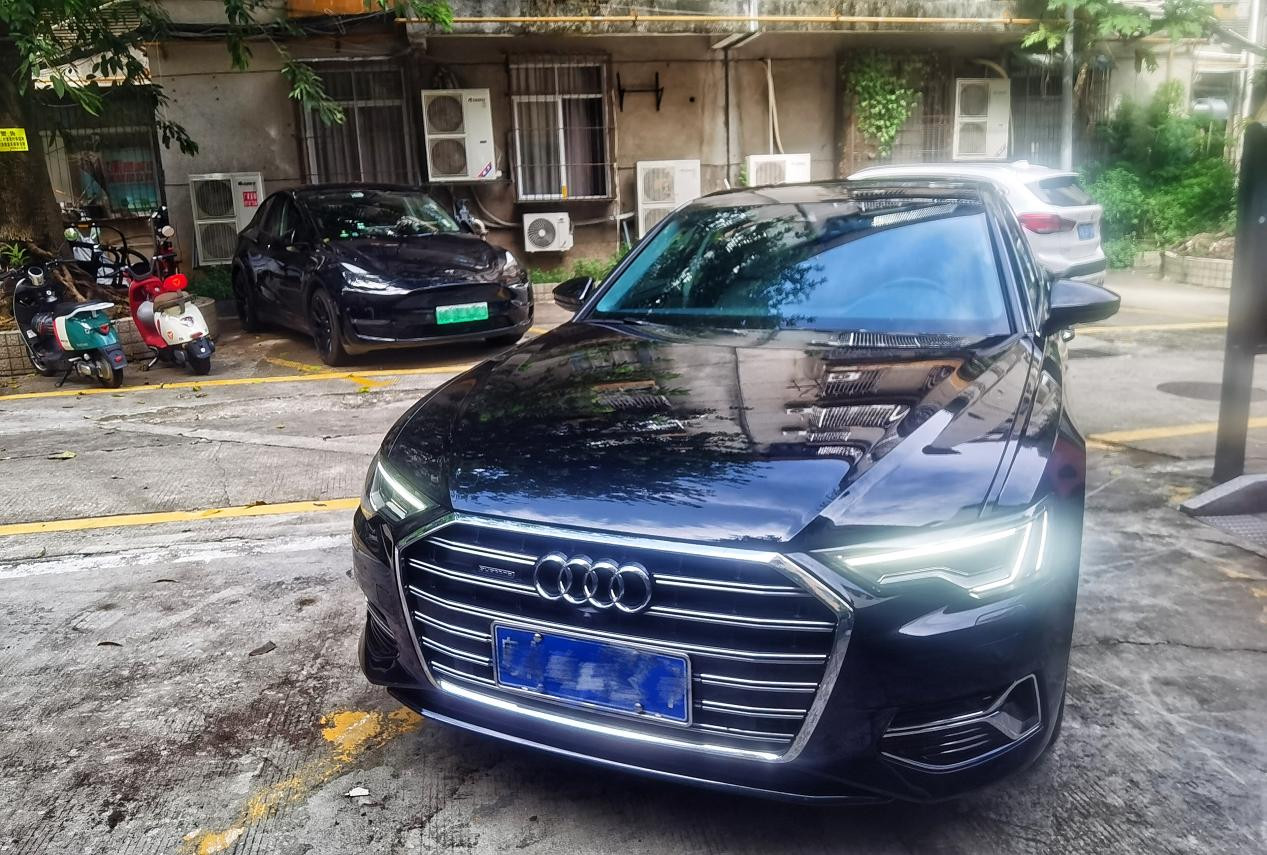 全新奥迪A6L问题不断，4S店：无法解决，可以当二手车卖了换车_南方网