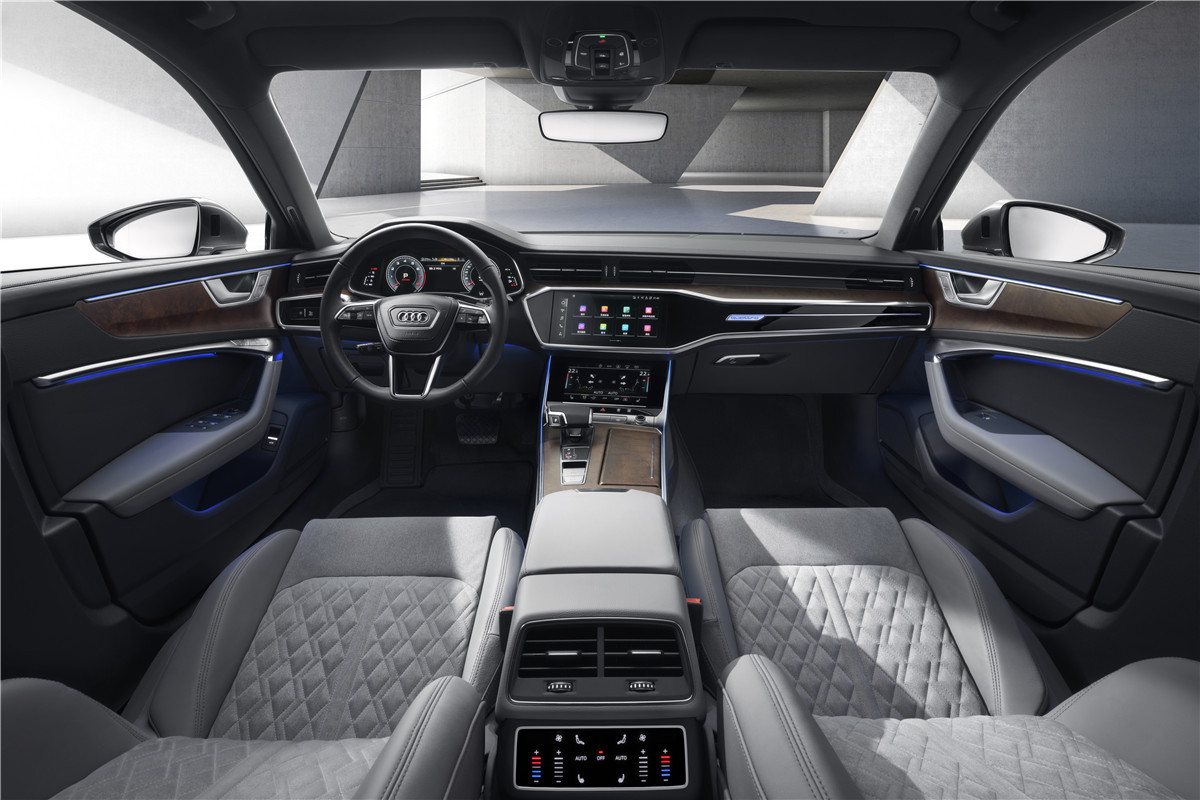 精准升级，新奥迪A6L“锦上添花”_南方网