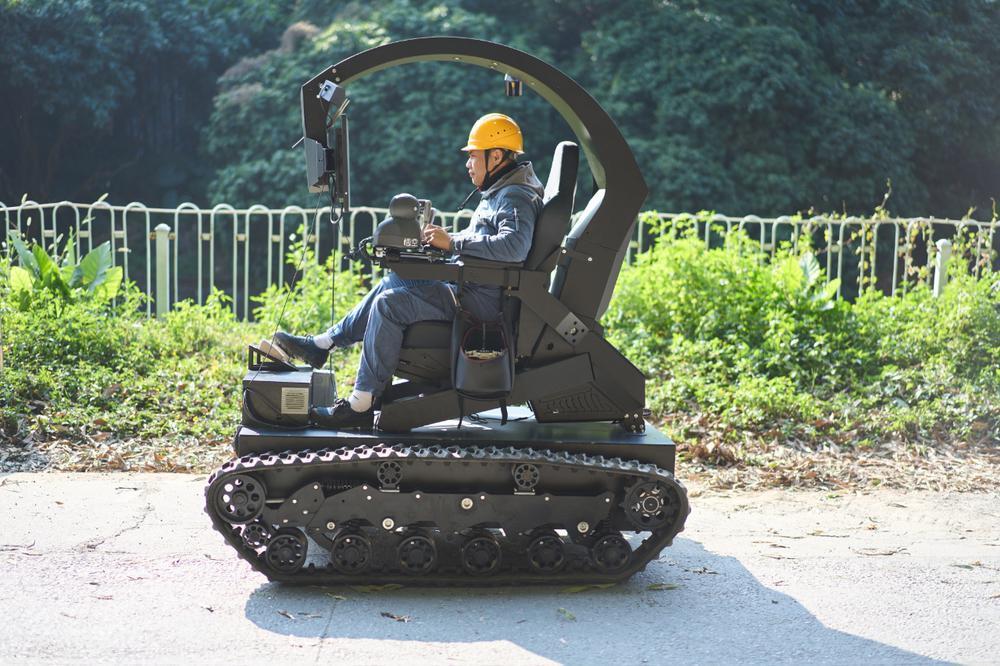 National debut of MR teleoperated live-line operating robot "Wukong" in ...