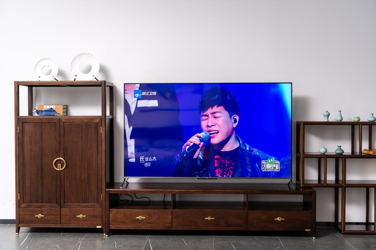 TCL展台亮相UDE2020，解读为何QLED量子点电视销售暴增9倍_南方网