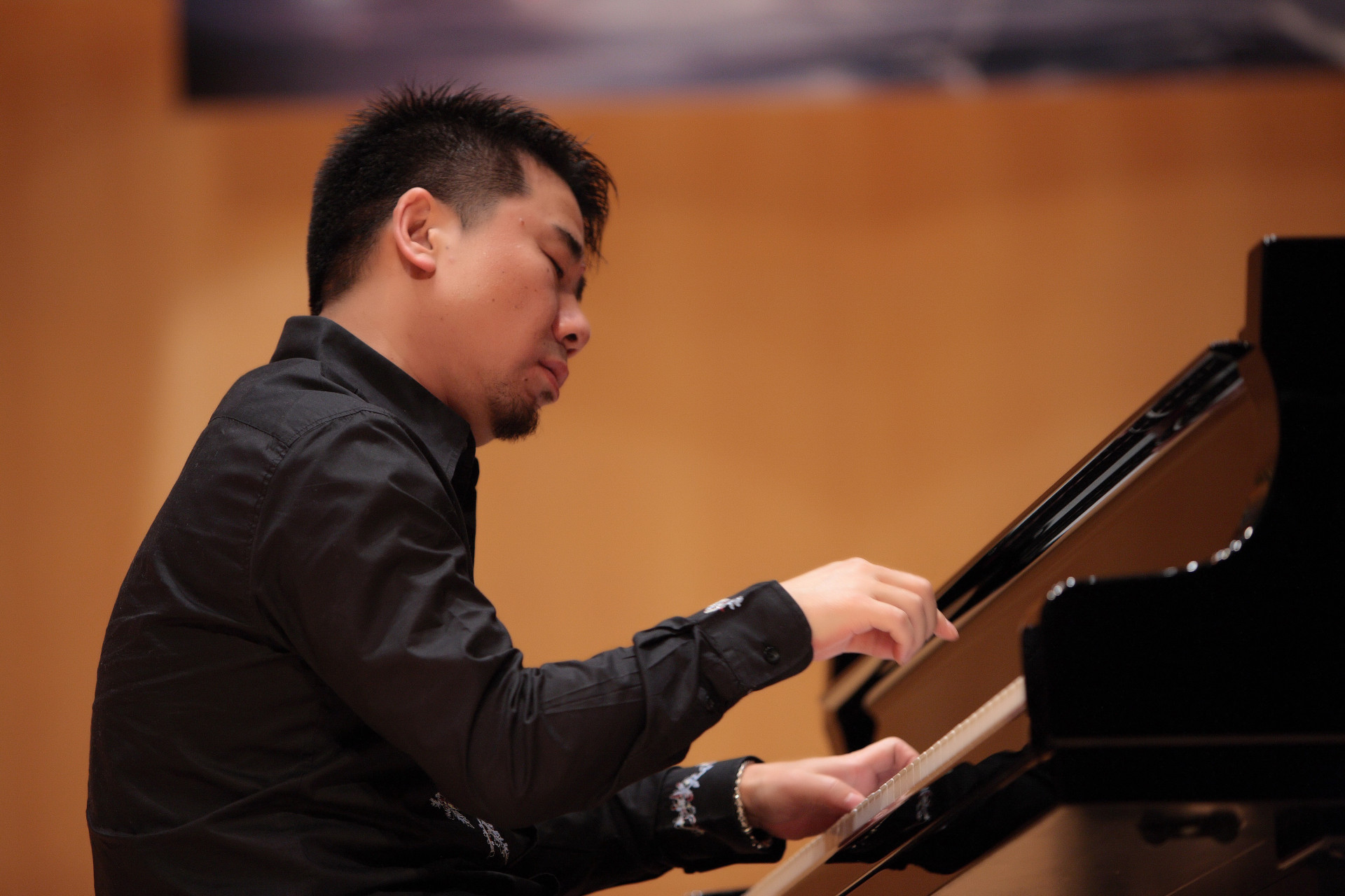 Ticket giveaways | Enjoy a wonderful night with music and drama | GDToday